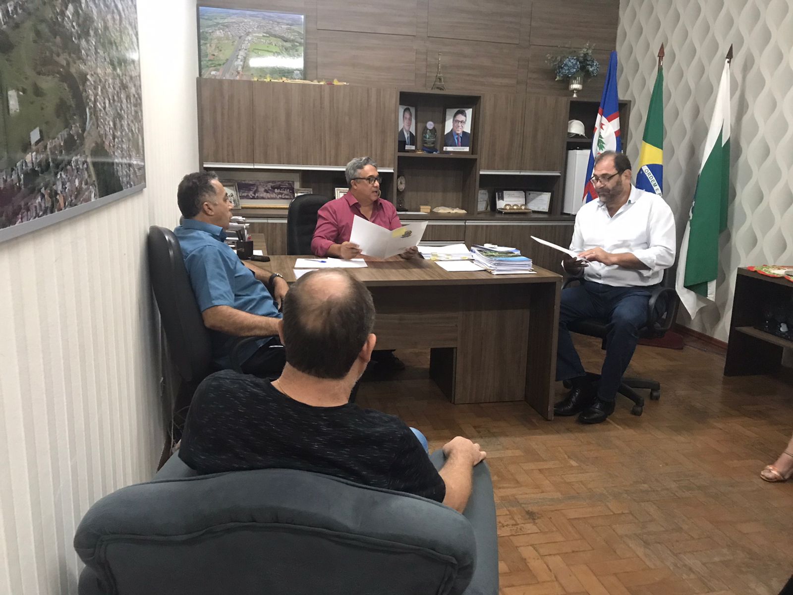 Mario Verri entrega R$ 1,3 mi em emendas de Enio Verri na região ...